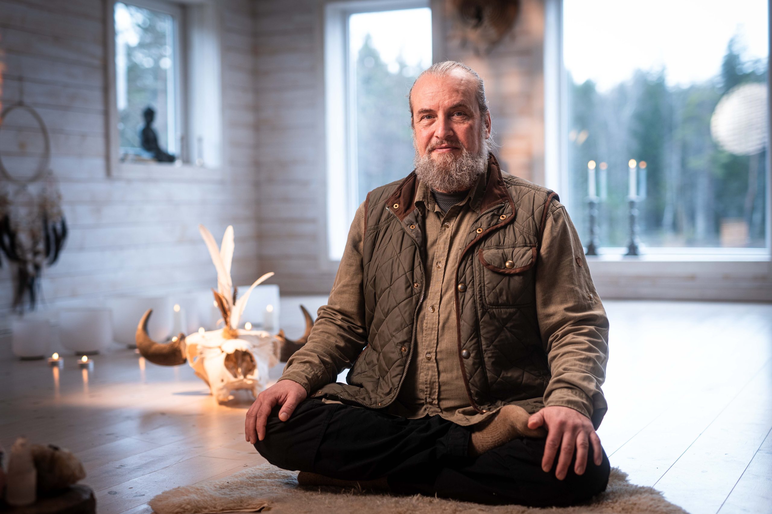 Her er de 8 medvirkende i Viaplays nye realityprogram 'Spirituelle ...