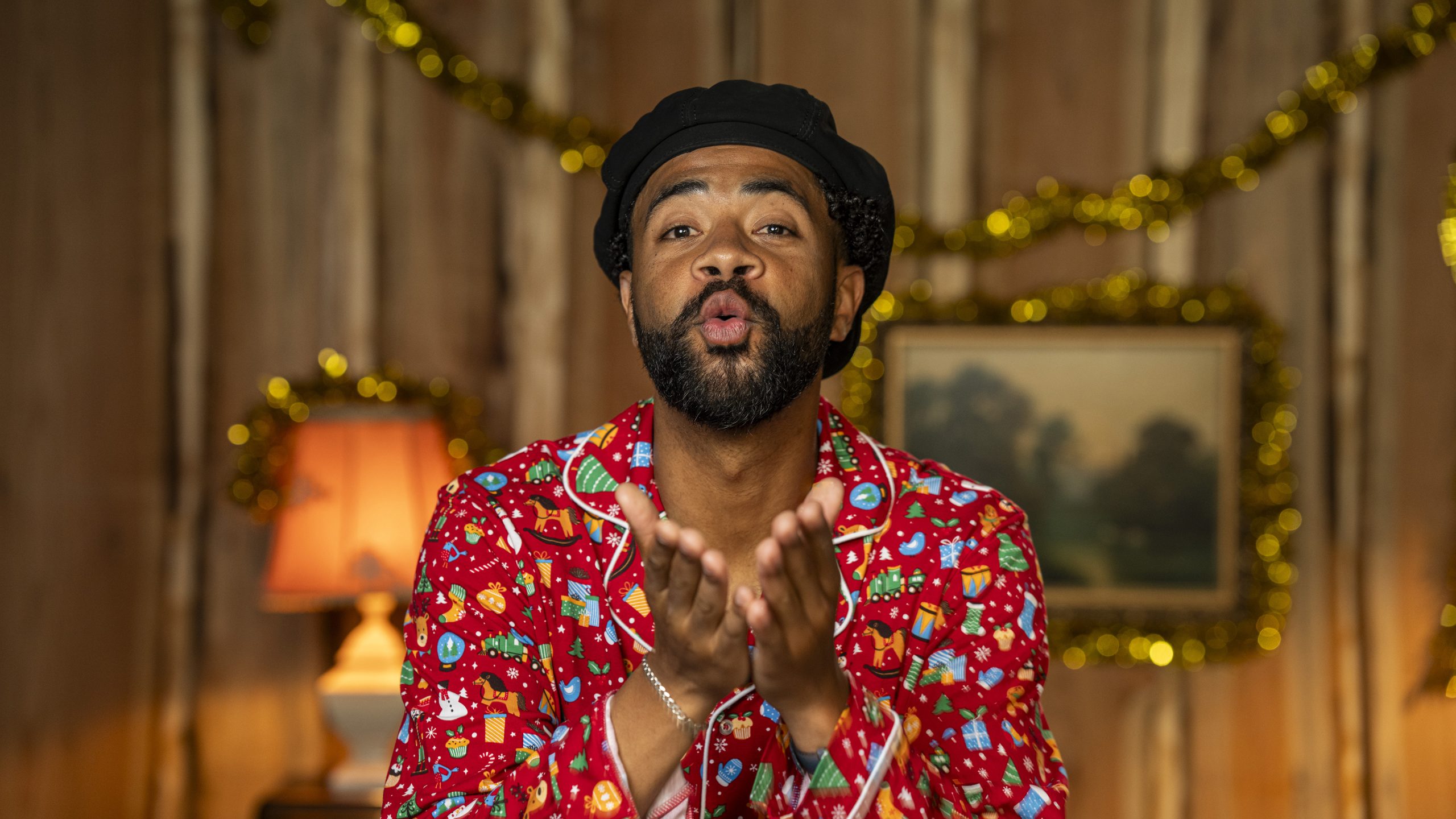 '24 stjerners julekalender': Her er de 24 kendte deltagere (2025 ...