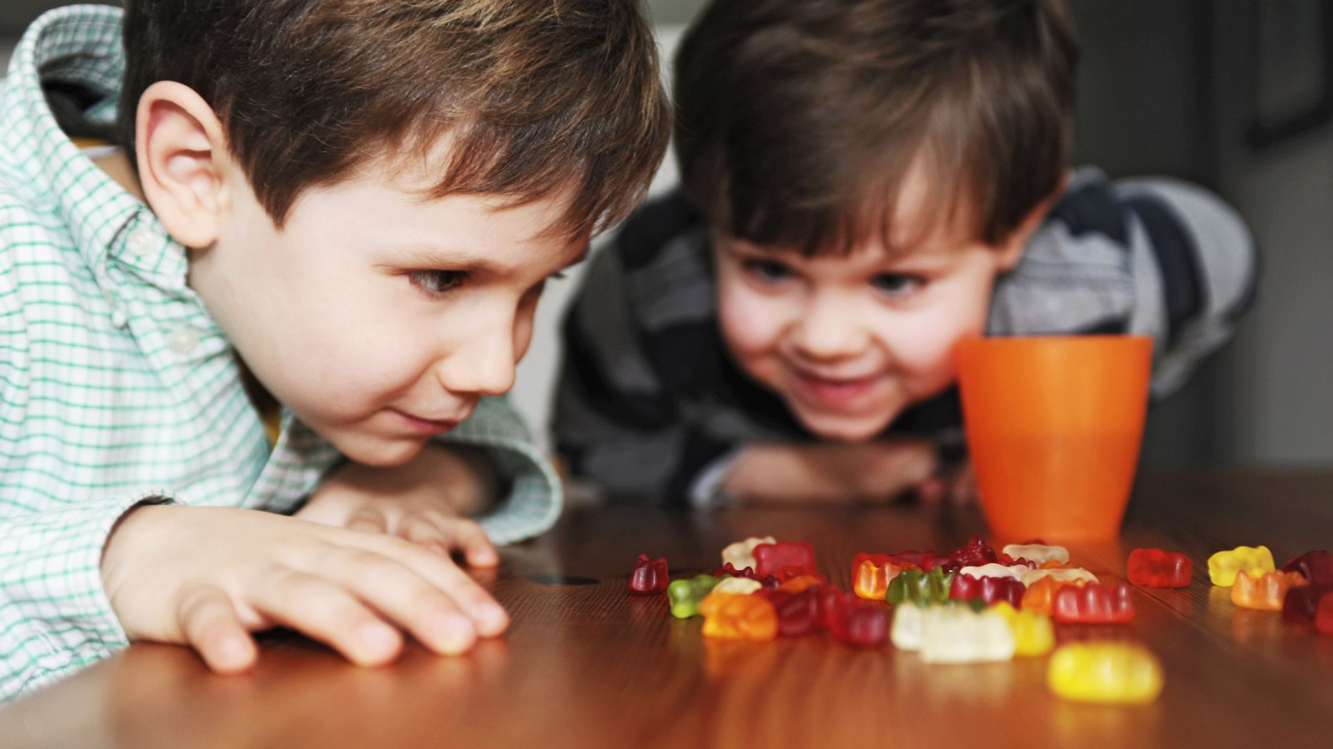 Mange gør det – men denne tilgang til slik og sukker risikerer at give ...